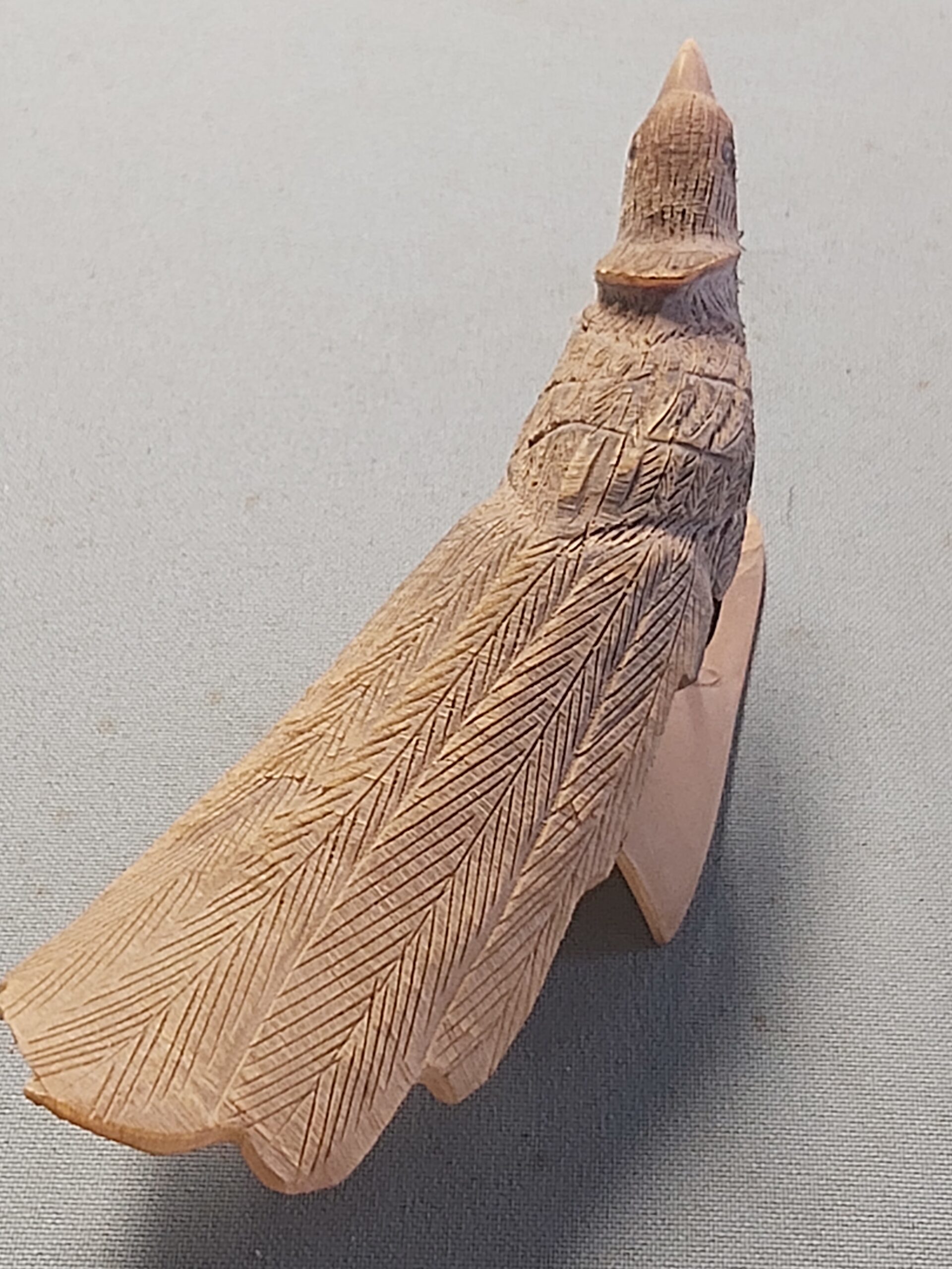 Hand carved bone bird - Duffys Trash N Treasure